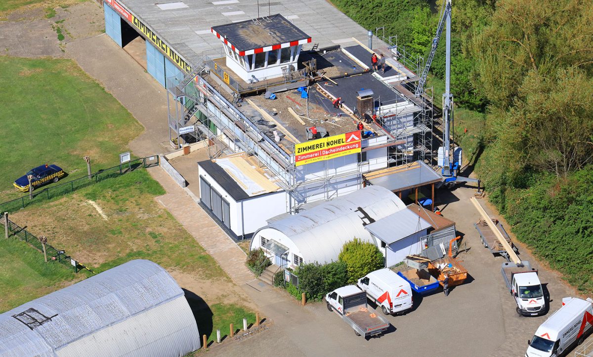 Zimmerei Nohel auf frischer Tat ertappt - Zimmerei Nohel GmbH - Ihre ...